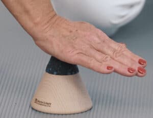 How to Relieve Thumb Joint Pain from Basal Joint Arthritis | Liebscher ...