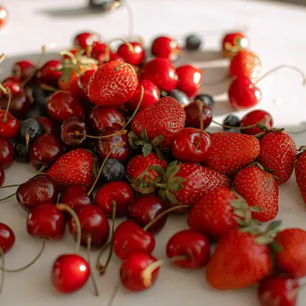 6 Superfoods to Relieve Pain & Inflammation | Liebscher & Bracht