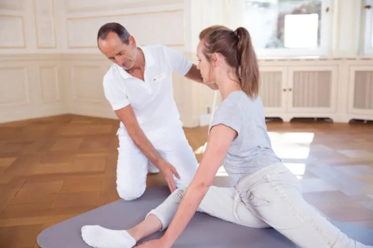 Übungen gegen X-Beine und Kniefehlstellungen | Liebscher & Bracht