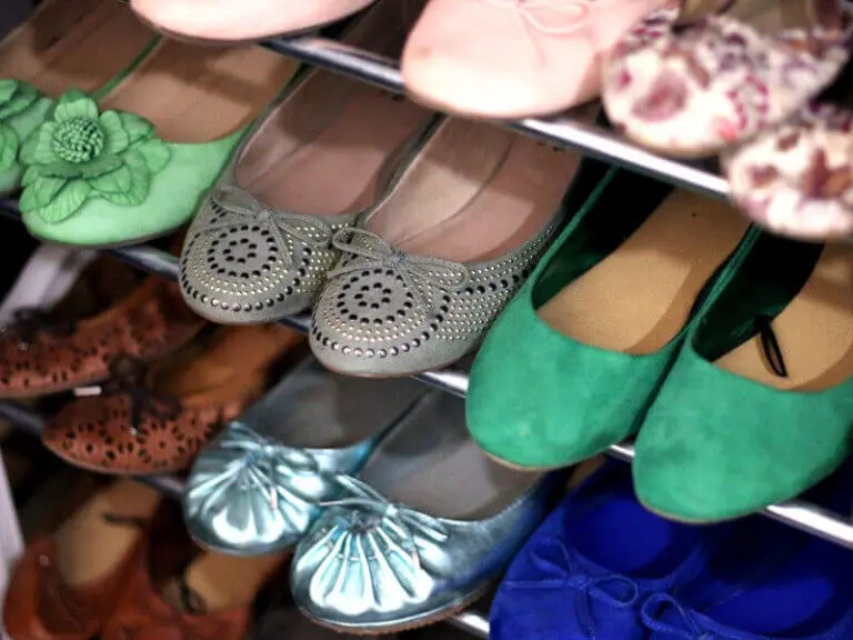 Spreizfuß-Schmerzen: Symptome, Ursachen und Behandlung | Liebscher & Bracht