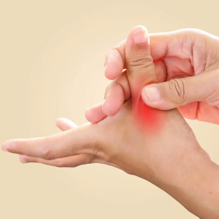 Rhizarthrose: Arthrose im Daumen – Ursache & Behandlung